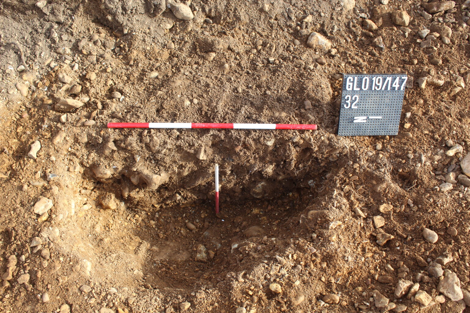 TVAS Reading: Late Neolithic and Bronze Age occupation at Two Gate Lane ...